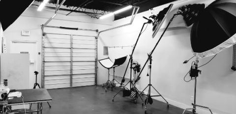 BTS Studio | Centrally Located Minutes from Both Major Airports, 2 bays ...