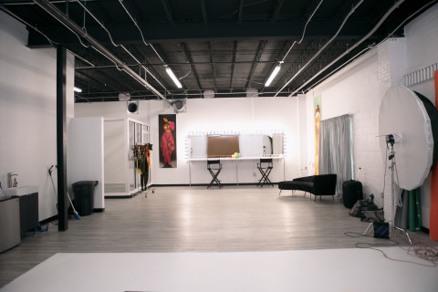 Modern Private Photography Studio, Atlanta, GA | Production | Peerspace