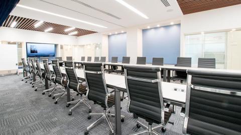 Large Modern Meeting Room I - in the Heart of Bryant Park * All Day ...