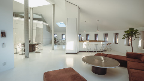 Design Loft mit 360° Skyline View, Berlin | Event | Peerspace