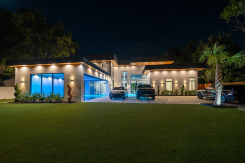 BEST POOL IN DALLAS!, Dallas, TX | Event | Peerspace