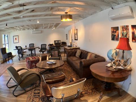 Flex Office Workspace - Natural Light & Vaulted Ceiling, Austin, TX ...