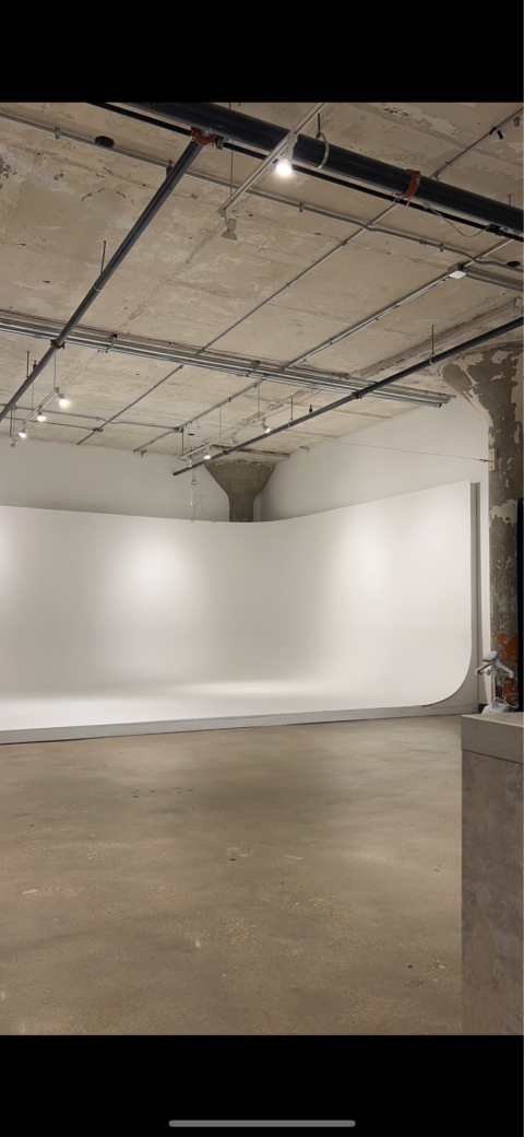 Studio with Natural light cyclorama 2300 sq space with 13 ft ceilings ...