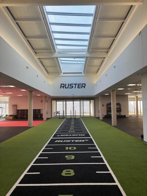 Premium Training Facility with Glass Walls & Turf Area, Las Rozas de ...