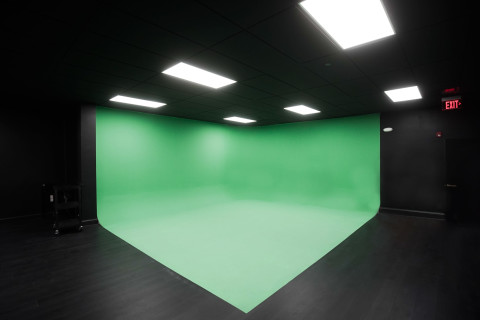 Green Screen Cyclorama, Atlantic Highlands, NJ | Production | Peerspace