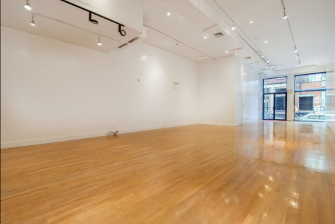 Amazing SoHo Storefront with High Ceilings, Perfect for POPUP, New York ...