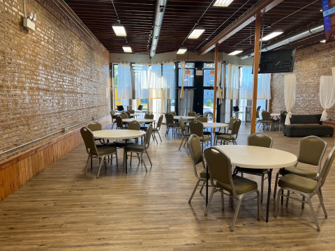 Beautiful , Spacious Event Venue with Exposed Brick and a Fish Tank ...