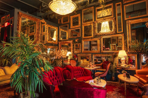 Vintage Cocktail Lounge, Decatur, GA | Production | Peerspace