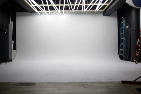 White Cyclorama in Gorgeous Creative Space with Fully Controlled ...