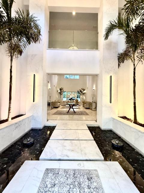 Luxury unique design, Miami, FL | Production | Peerspace