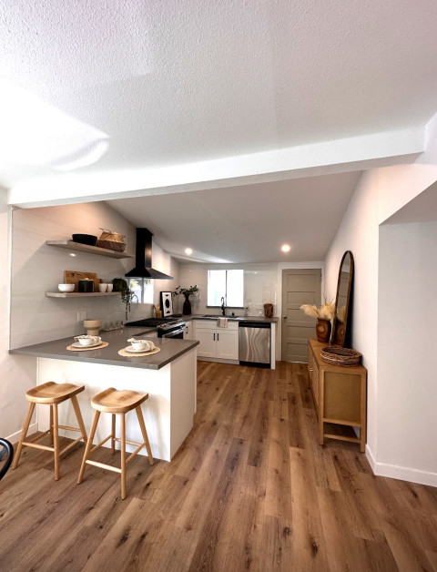 HLP cute modern home with yard, Los Angeles, CA | Production | Peerspace