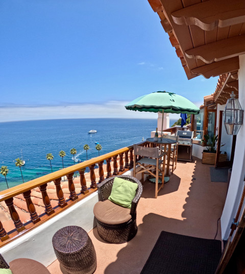 One Bedroom Villa overlooking the ocean, Avalon, CA | Production ...