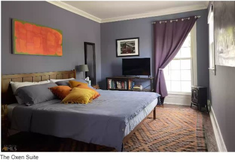 Blaque Butterfly at Reese Hall | Hip Modern Eclectic Historic Venue ...