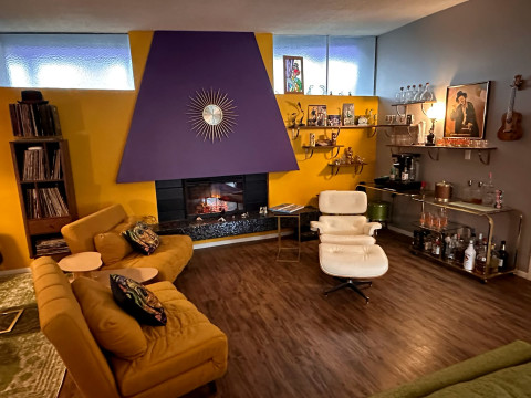 Colorful Mid-Century Modern Retro Home, Las Vegas, NV | Event | Peerspace