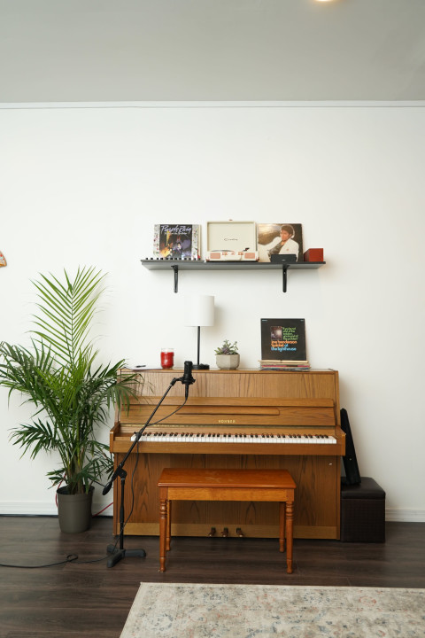 BEAUTIFUL TWO ROOM STUDIO , Circleville, NY | Production | Peerspace