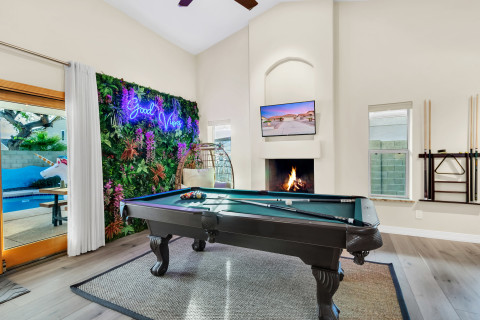 POOL House, Pool Table, Fireplace, Peoria, AZ | Event | Peerspace