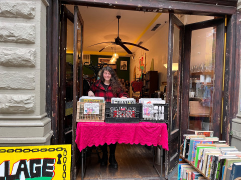 Indoor/Outdoor Pop Up Storefront Space on St. Mark's Place, downtown ...