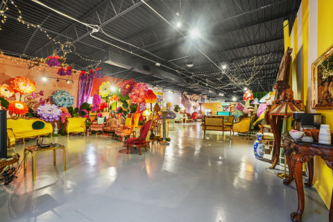 The Creatorspace | Photo Studio with 9 sets/vignettes, Atlanta, GA ...