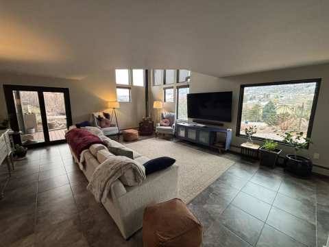 Red Rocks/ Mountain Desert Oasis, Littleton, CO | Event | Peerspace