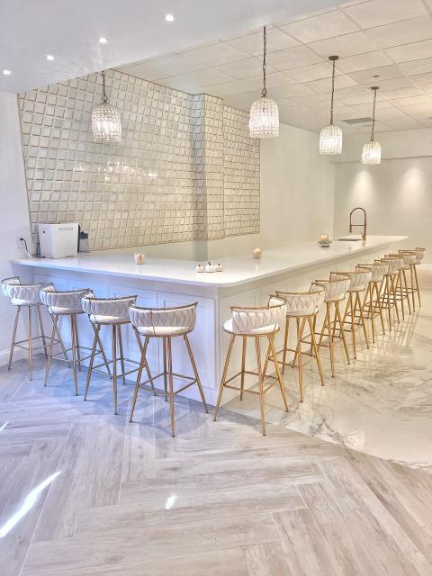 Victoria Elizabeth Suite Experience, East Northport, NY | Off-Site ...