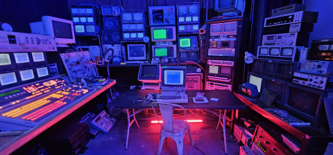Sci-fi Cyber Tech Computer Set, Los Angeles, CA | Production | Peerspace