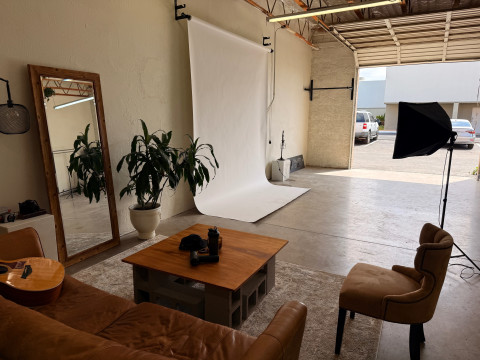 Creative Warehouse Studio, Phoenix, AZ | Production | Peerspace