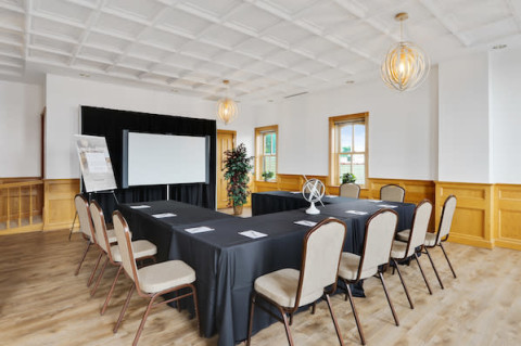 Geneva Room | Beautiful Event space with a lake view downtown Lake ...