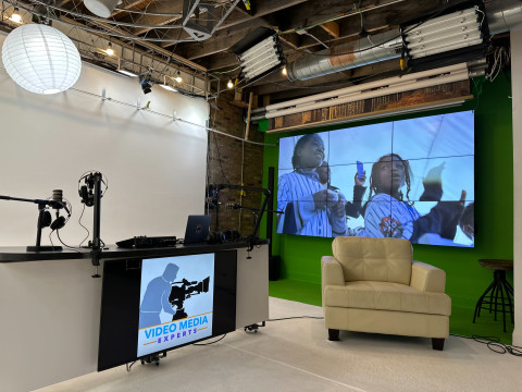 Podcasting Desk with Rhode 4 Mic System and Optional Video Wall ...