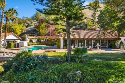 Spanish Colonial Estate with Valley Views, Encino, CA | Event | Peerspace