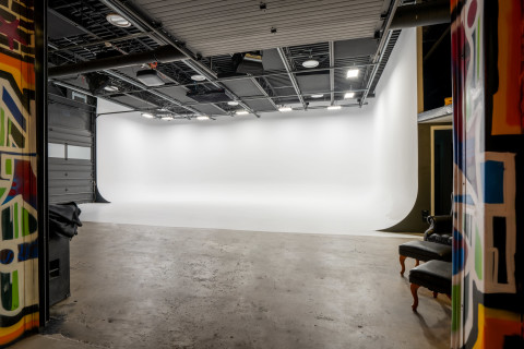 Cyclorama Infinity Wall Studio, St. Catharines | Production | Peerspace