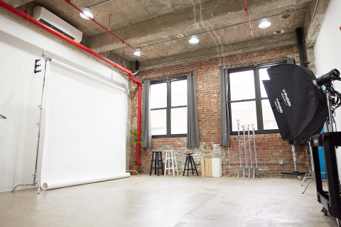 Spacious Natural Light Studio with Profoto and Aputure Lights Included ...
