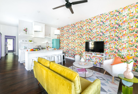 Violet Fizz | Girly Dream Duplex in Hip Reynoldstown, Atlanta, GA ...