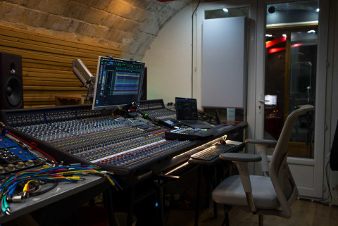 Unique studio d'enregistrement chaleureux et intimiste- Gobelins, Paris ...