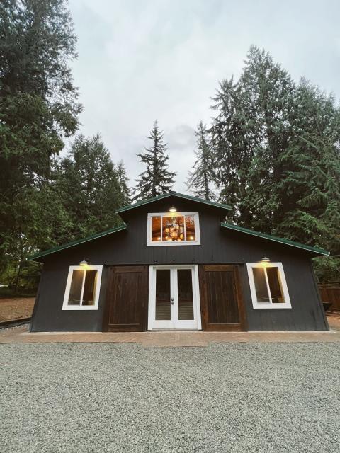Black Rabbit Barn | Unique Barn with amazing light & shiplap walls ...