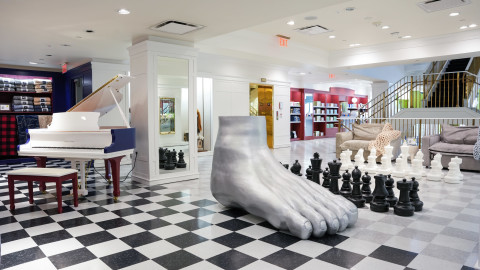 Whimsical Georgetown Storefront!, washington, DC | Production | Peerspace