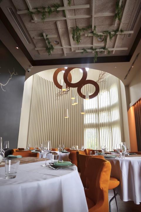 Uproot Restaurant | Rustic Private Room in The New Jersey Suburbs, Warren, NJ | Event | Peerspace