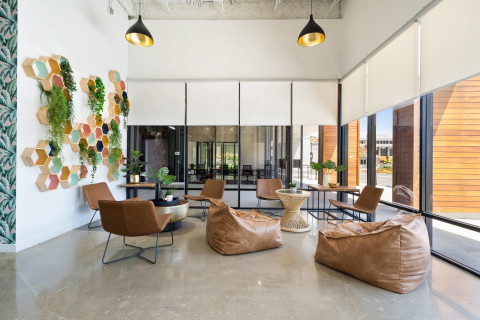 Colab Space | Cozy Lounge for Photoshoot/Recording, Irvine, CA ...