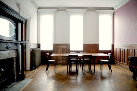 Large Spacious Multi-Room Apartment with a Vintage Style in a ...