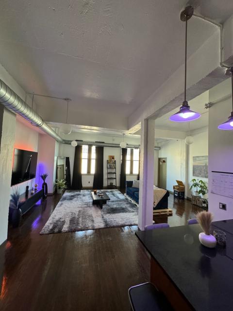Creative Loft Downtown Newark, newark, NJ | Production | Peerspace