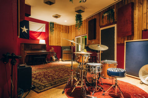 Multi purpose, open-layout, studio space close to central Austin ...