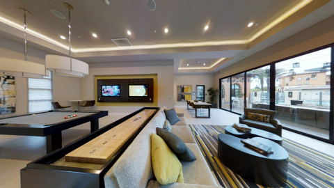 Amazing Large Indoor/ Outdoor ClubHouse Perfect for your next Event or ...