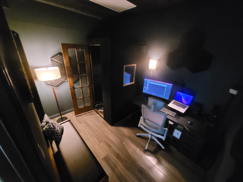 Edit Room with Booth for VO / ADR / Screaming into a Void, Los Angeles ...