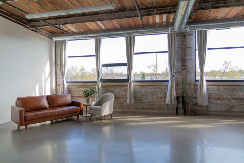 Loft Studio with Gorgeous Natural Light, Lansing, MI | Event | Peerspace