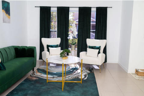 Exquisite Luxury Content Room, Davenport, FL | Production | Peerspace