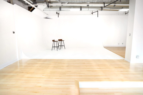 Prime Downtown 1800 Sqft + Cyclorama Wall, Toronto | Production | Peerspace
