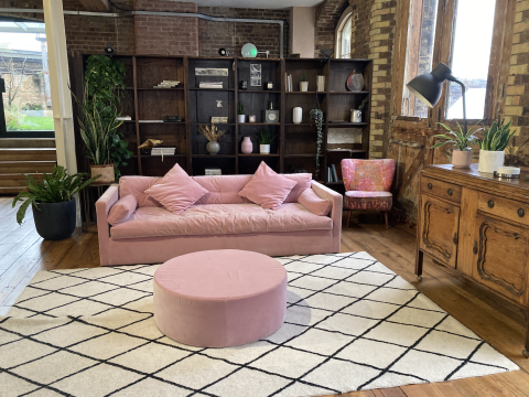 Light-filled Loft Style Lounge in a Grade II Listed Warehouse, London ...