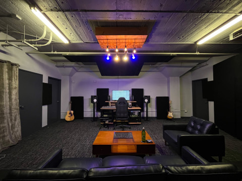 Beautiful Downtown Recording Studio, Los Angeles, CA | Production ...