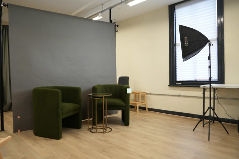 Samaa Studio | Daylight Photo Studio in Sheffield, sheffield ...