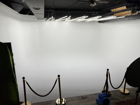 White Cyclorama in Gorgeous Creative Space with Fully Controlled ...