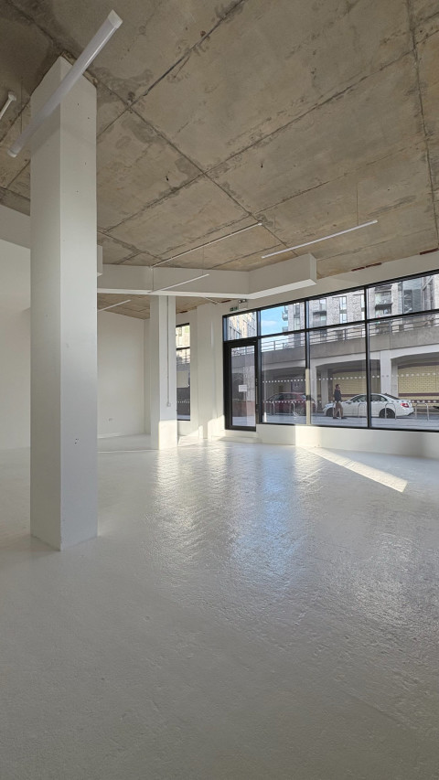 Lounge Studios | White Minimal Studio Space, London | Event | Peerspace